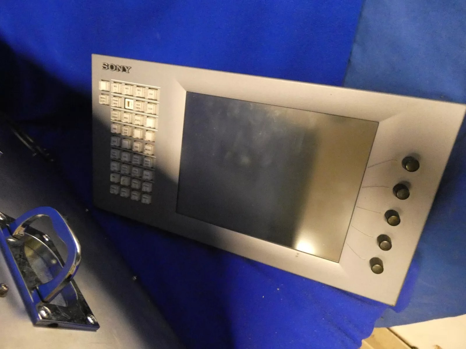 SONY MVS-8000A 3M/E HD Multi-Format Switcher